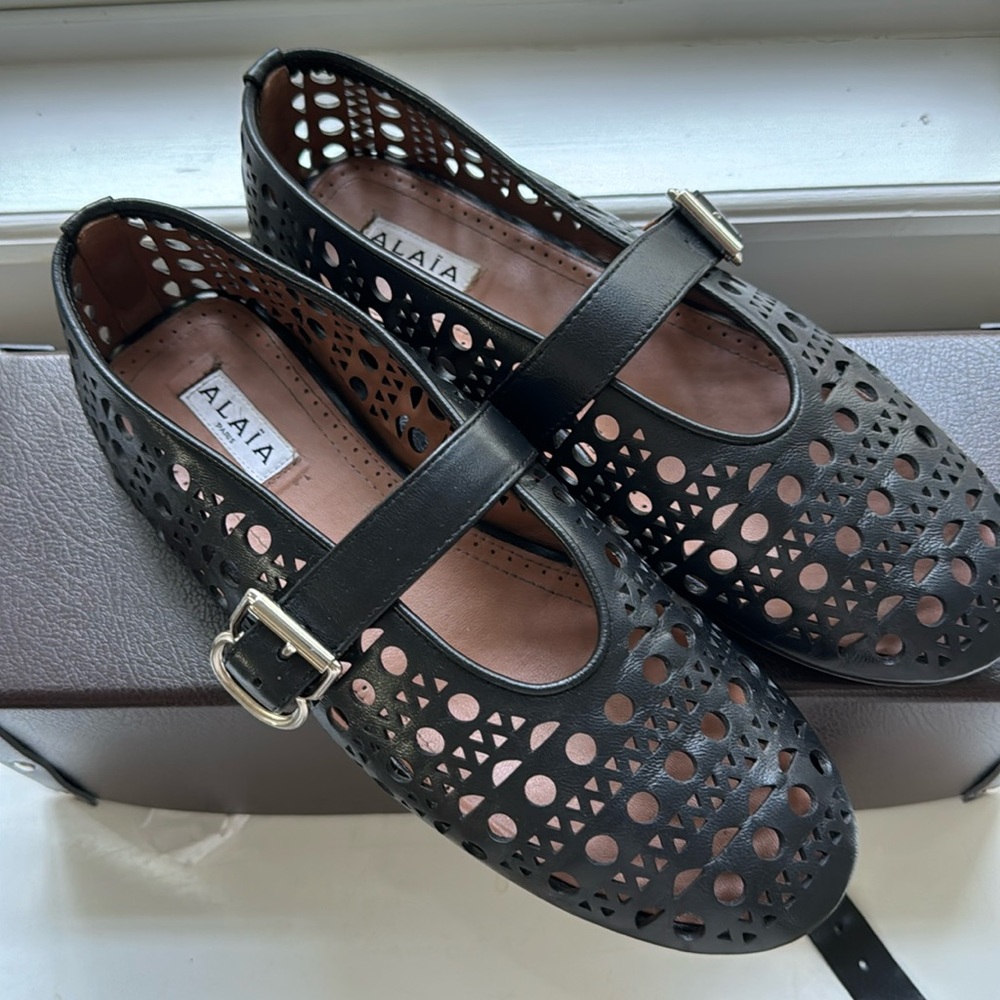 Maison Alaia Ballet Flat Laser Cut, Black Leather, 38… - Gem
